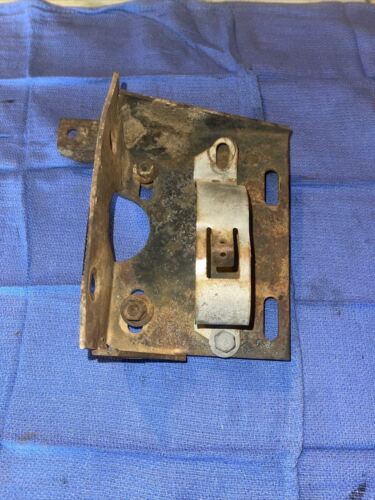 Massey harris 101 SR Coil mount bracket – DAVIDSON TRACTOR PARTS AND ...