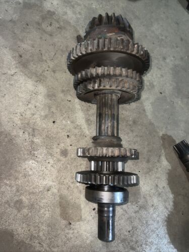 McCormick W6 WD6 Farmall Transmission/Pinion Shaft And Gear Assembly 5 ...