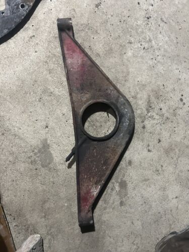 International T9 Gas Crawler Dozer Front Engine Mount – DAVIDSON ...