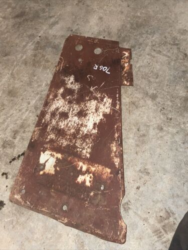 IH FARMALL 706 TRACTOR Left RADIATOR SIDE PANEL – DAVIDSON TRACTOR ...
