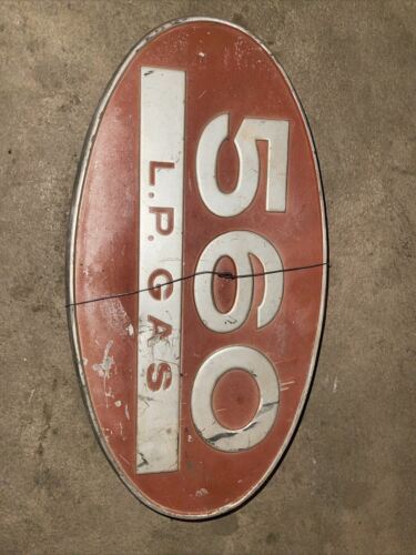 International Harvester Farmall 560 L.P. Gas Aluminum Side Emblem IH T ...