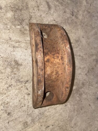Rear Wheel Clamp IH Farmall 380863R2 706-1066 – DAVIDSON TRACTOR PARTS ...