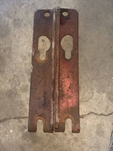 Farmall 300 Super H 350 460 M Tractor pair IH IHC drawbar brace bracke ...