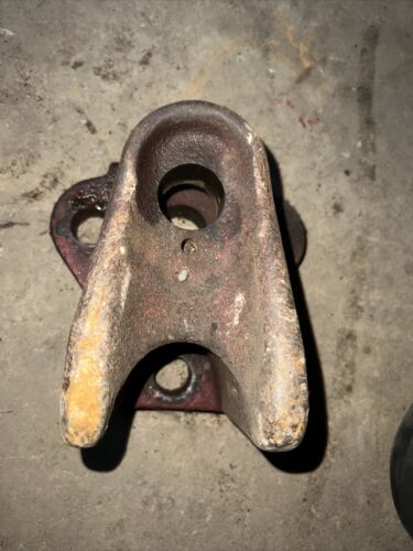 1950 Farmall M Tractor Drawbar Hitch Anchor Bracket – DAVIDSON TRACTOR ...