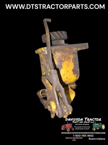 Farmall 560 460 RC IH tractor ORIGINAL LP engine motor governor assemb ...