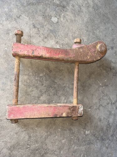 IH Farmall 340 Drawbar clamp bracket Antique tractor 373037-R1 ...