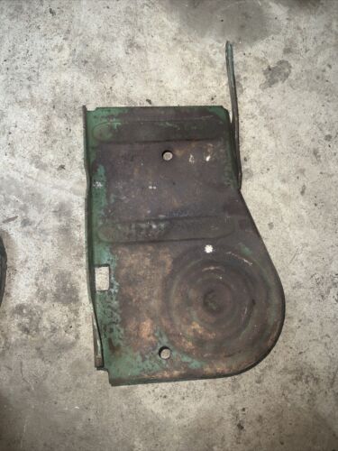 John Deere 40T Left Foot Rest Antique Tractor – DAVIDSON TRACTOR PARTS ...